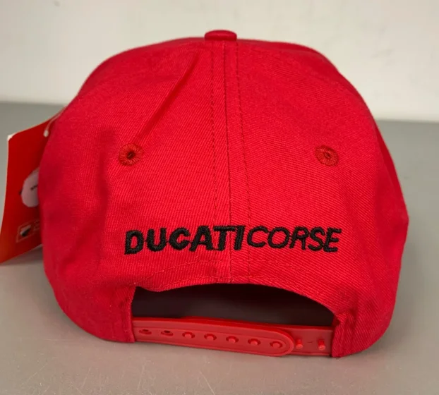 Muski kacket Ducati kod 18 crveni - KupujemProdajem