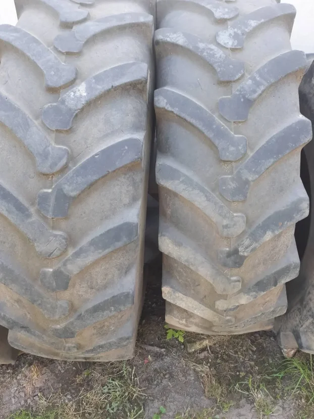 Polovne gume i felne za sve vrste traktora - KupujemProdajem
