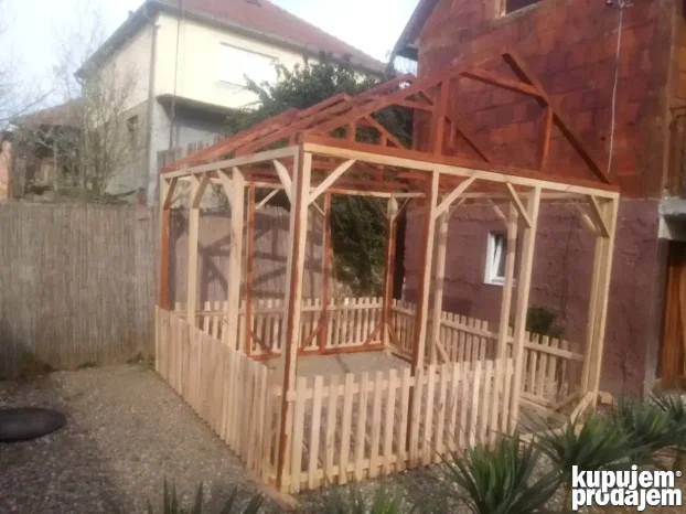 Montazni objekti cetvorougaoni sa ili bez krova - KupujemProdajem