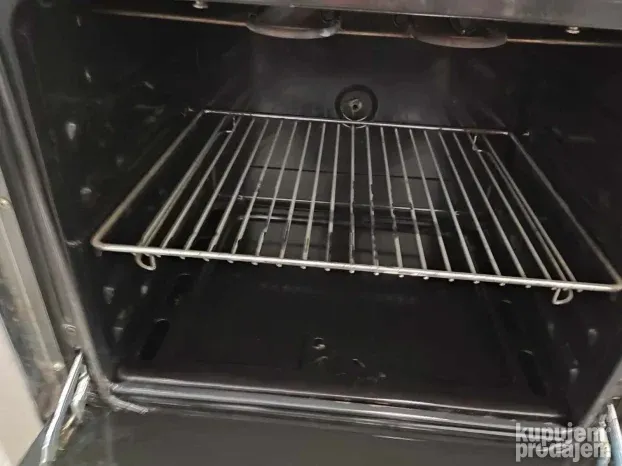 Sporet na plin sa rernom na plin marke - KupujemProdajem