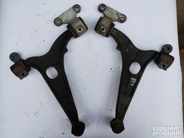Viljuske leva desna Peugeot 807 - KupujemProdajem