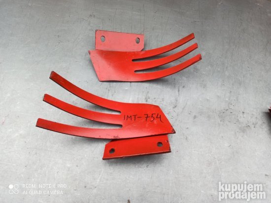 Plug imt 754 delovi / raonici za imt 754 - KupujemProdajem