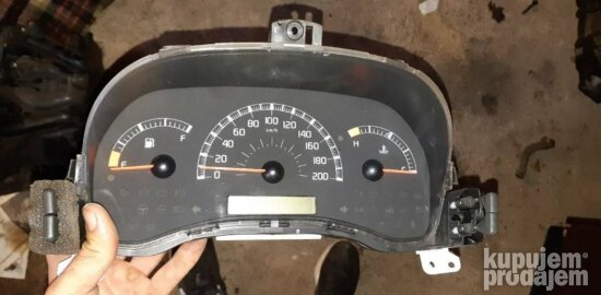 Km sat instrument tabla Fiat Punto 3 1.2 8v - KupujemProdajem