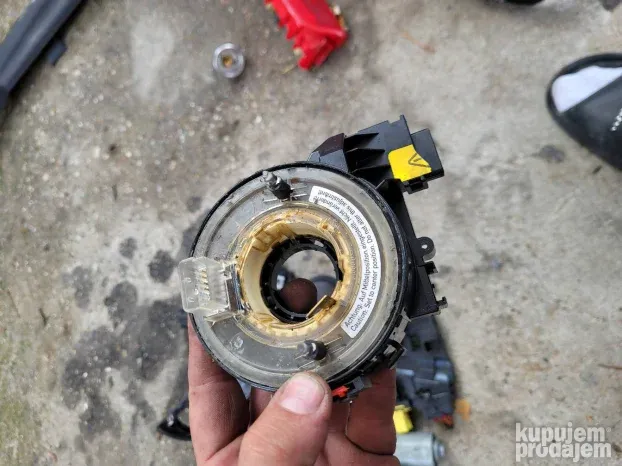 Spulna volana vw touran - KupujemProdajem