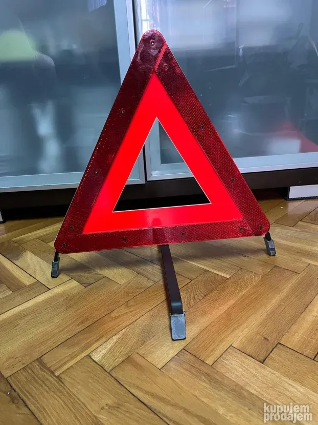 Sigurnosni TROKUT za Auto DAMBACH-8 Germany NOVO - KupujemProdajem