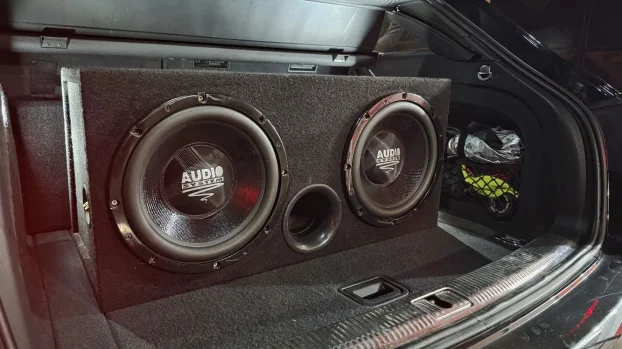 Audio system Krypton 1000w rms x2 auto woofer sa kutijom - KupujemProdajem