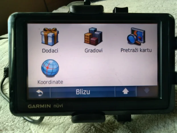 navigacija garmin 1390 4,3 inča-nove mape cele evrope - KupujemProdajem