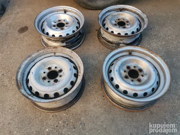 Felne celicne Lada 2101-2107 Riva 13" br. 2-3 - KupujemProdajem