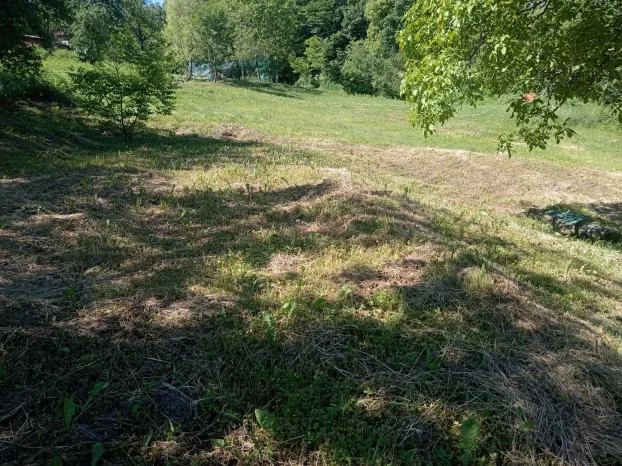 Prodajem plac na Rudniku - KupujemProdajem