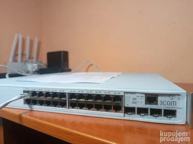 Switch 3COM 3870 24 port - 1GB - KupujemProdajem