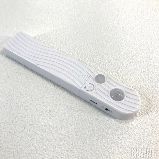 Adapter+senzor pokreta za LED trake na baterije i struju - KupujemProdajem