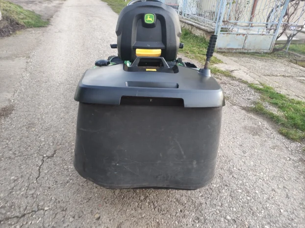 John Deere 300 r traktor. - KupujemProdajem