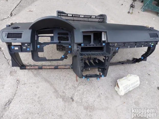 Astra h instrument tabla - KupujemProdajem