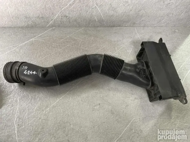 VW / Skoda / Seat usis vazduha 1K0129609D - KupujemProdajem