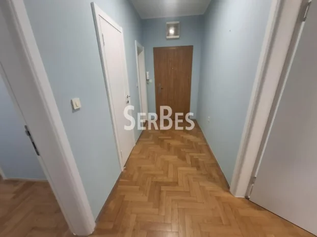 Centar, Novi Sad - KupujemProdajem