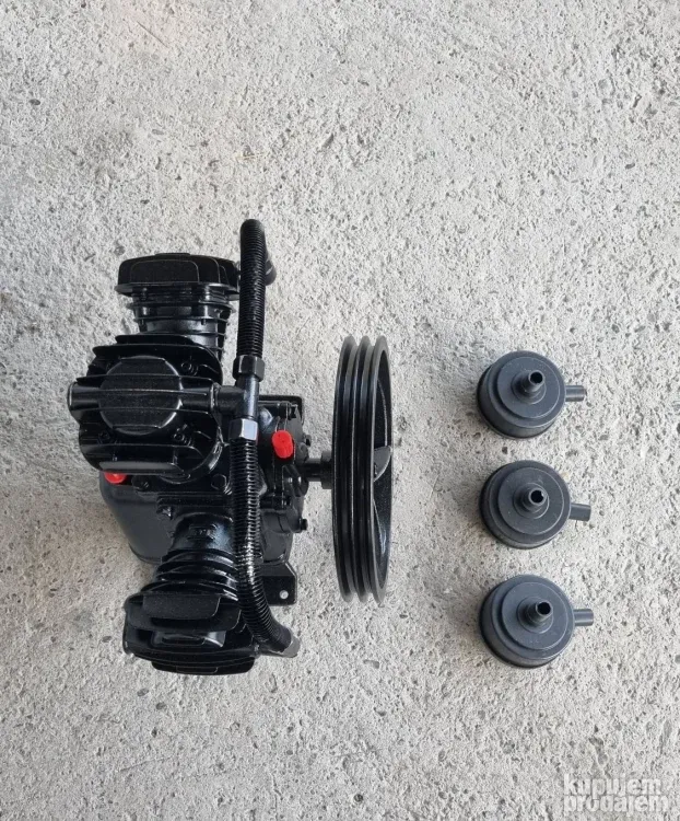 Kompresorska glava 3 klipa - KupujemProdajem