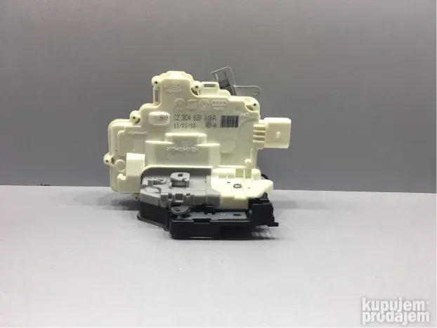 472689 Brava Vrata Vw Passat B6 > 05-10 3C4839016A - KupujemProdajem