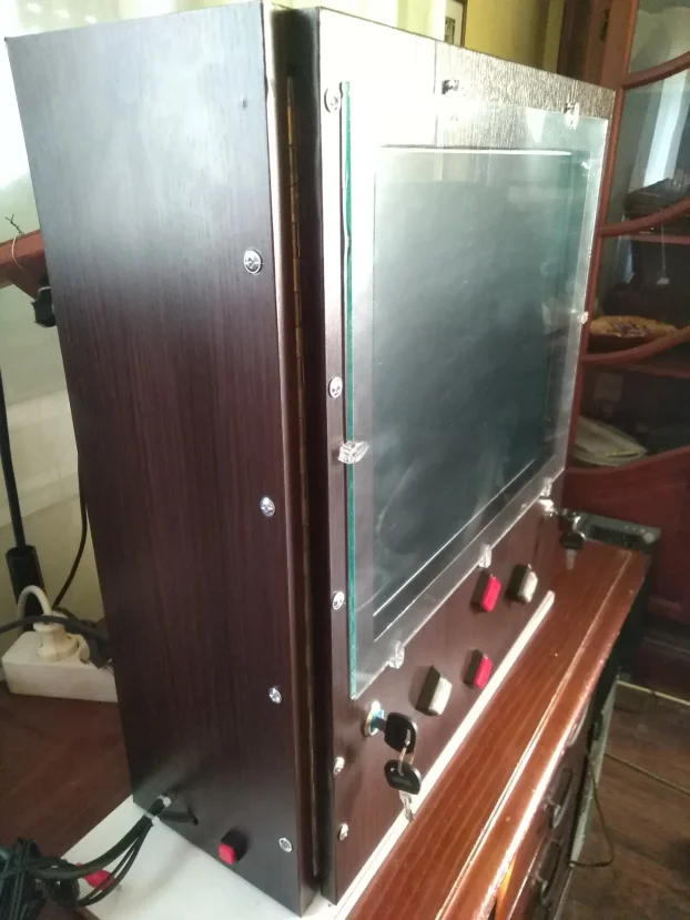 juke box - džuboks - nov - manjih dimenzija - KupujemProdajem
