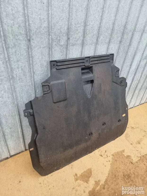 Suspleh zastita motora Volvo v40 2012-2019 - KupujemProdajem