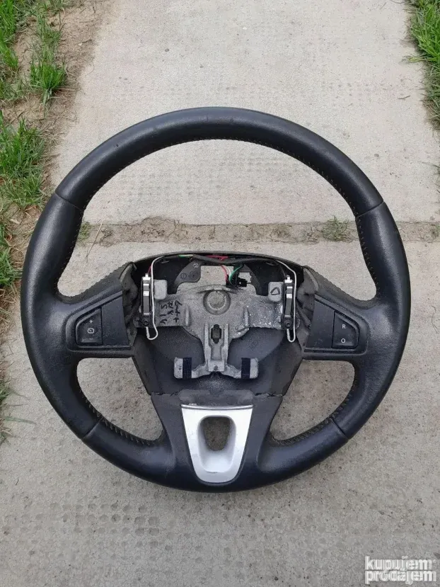 Volan Renault Megan Scenic 3 kožni - KupujemProdajem