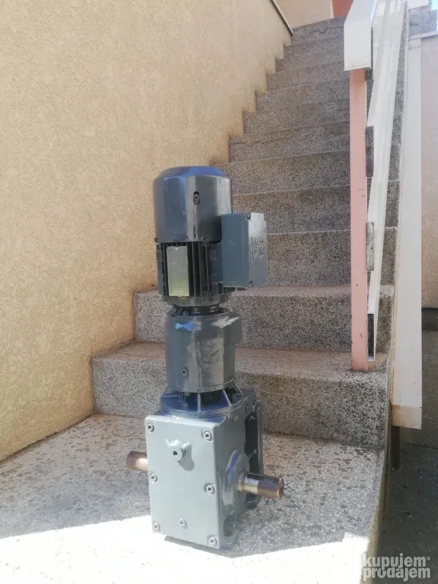 Reduktor male brzine - KupujemProdajem