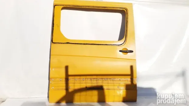 Vrata mercedes sprinter 2006-2013- - KupujemProdajem