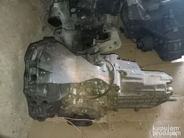 Audi a4 B5 pasat B5 1.8 menjac - KupujemProdajem