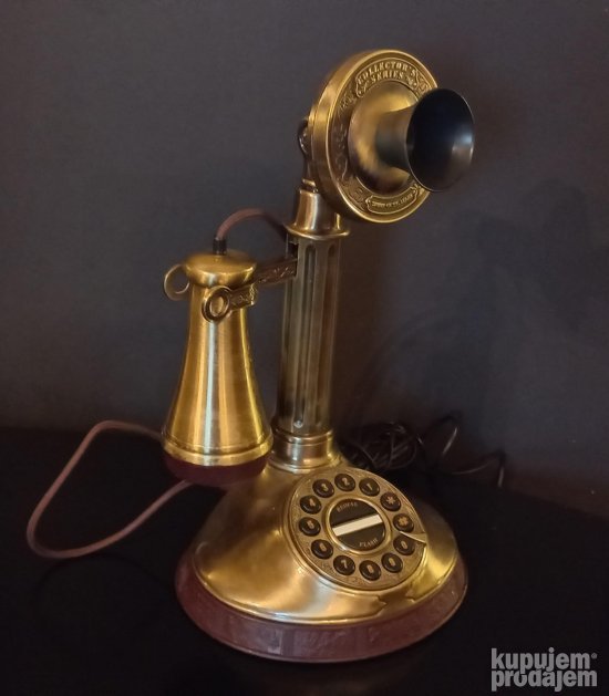 USA, Stari telefon, REZERVIS. Savrseno ocuvan, Ispravan, RRR - KupujemProdajem