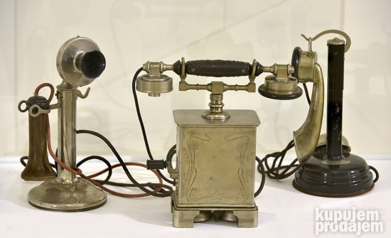 USA, Stari telefon, REZERVIS. Savrseno ocuvan, Ispravan, RRR ...