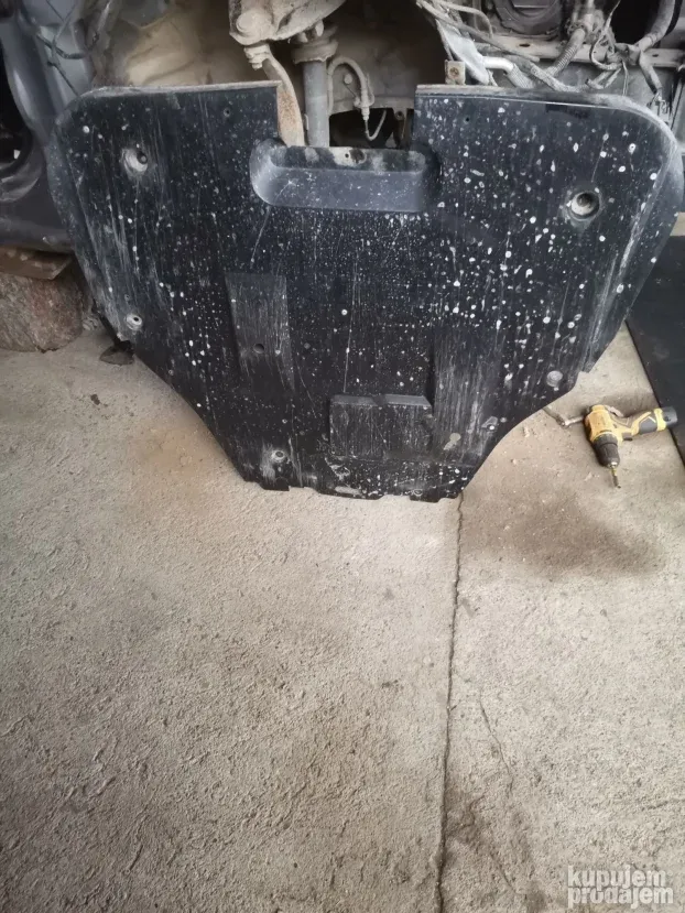 mazda 6 2004 sus pleh - KupujemProdajem