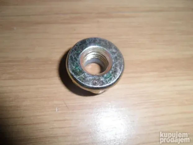 Matica nosača glave M10x1, 25 levi navoj. - KupujemProdajem