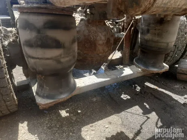 Diferencijal sa sperom reno midlum - KupujemProdajem