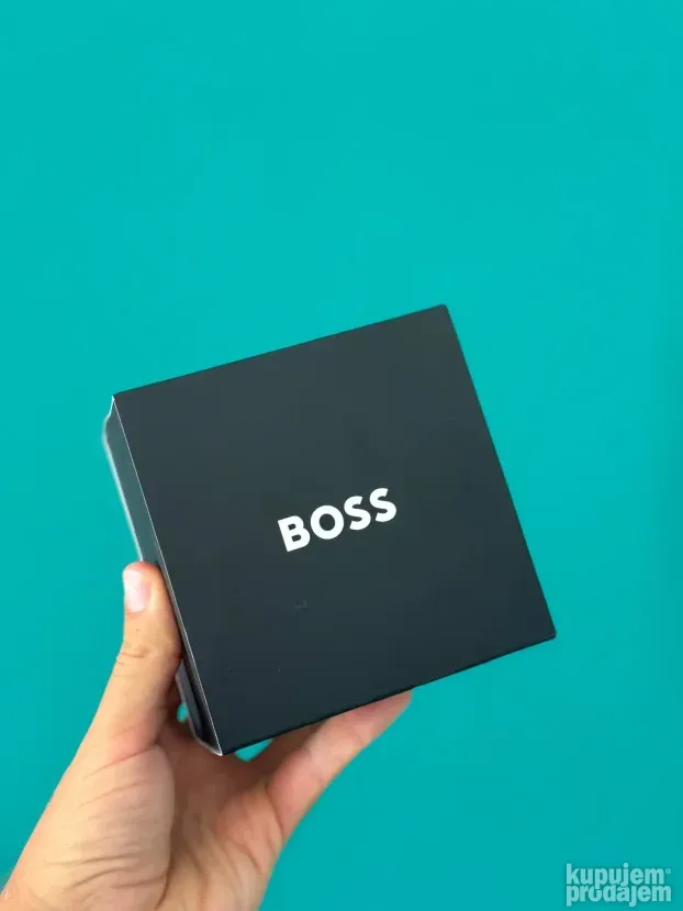 BOSS Muski sat Novo Original Hugo Boss Nov NOV Sat muski - KupujemProdajem