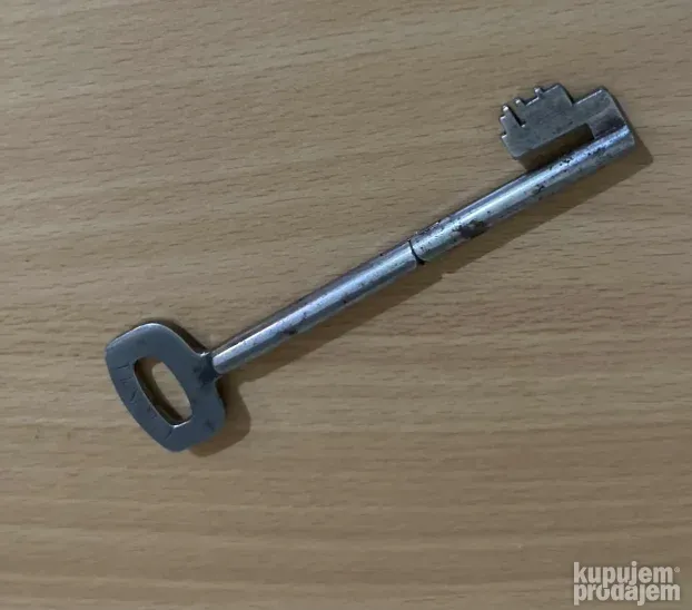 Sklapaci retro kljuc - KupujemProdajem