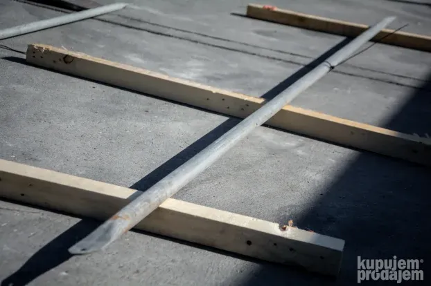 Kosnik - Pocinkovana Cev 291cm Za Plastenike - KupujemProdajem