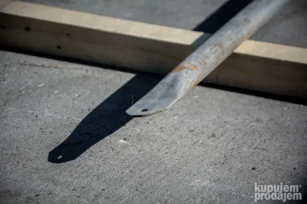 Kosnik - Pocinkovana Cev 291cm Za Plastenike - KupujemProdajem