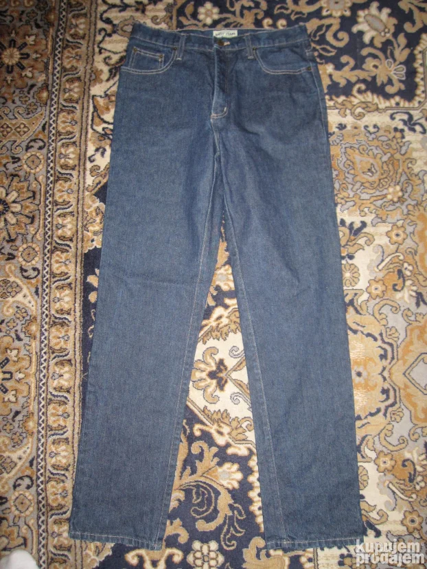 GUESS velicina 31 - ORIGINAL! - KupujemProdajem