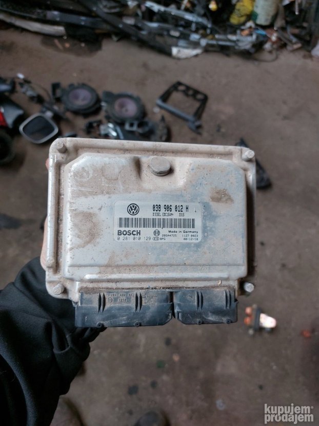 Motorni računar škoda octavia A4 1.9tdi 66kw ALH - KupujemProdajem