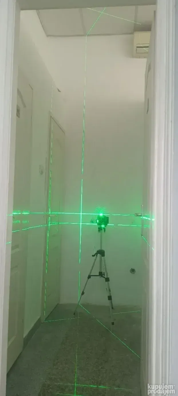 Tronozac stalak za laser visine 1m i 1,6m laser 16 linija - KupujemProdajem