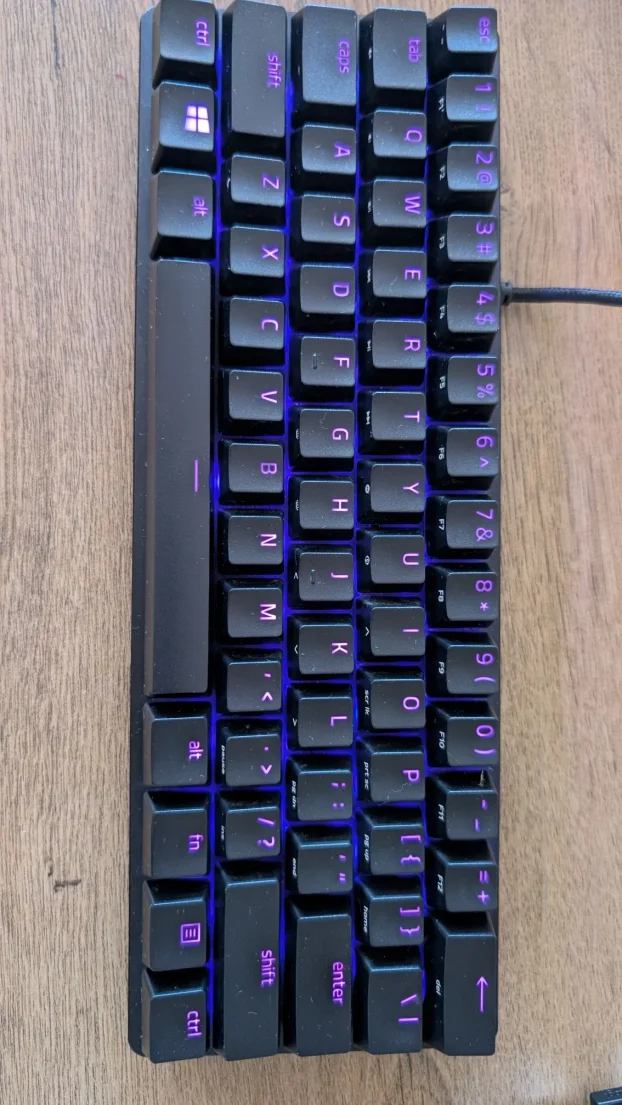 Razer Huntsman Mini tastatura gejmerska kao novo - KupujemProdajem