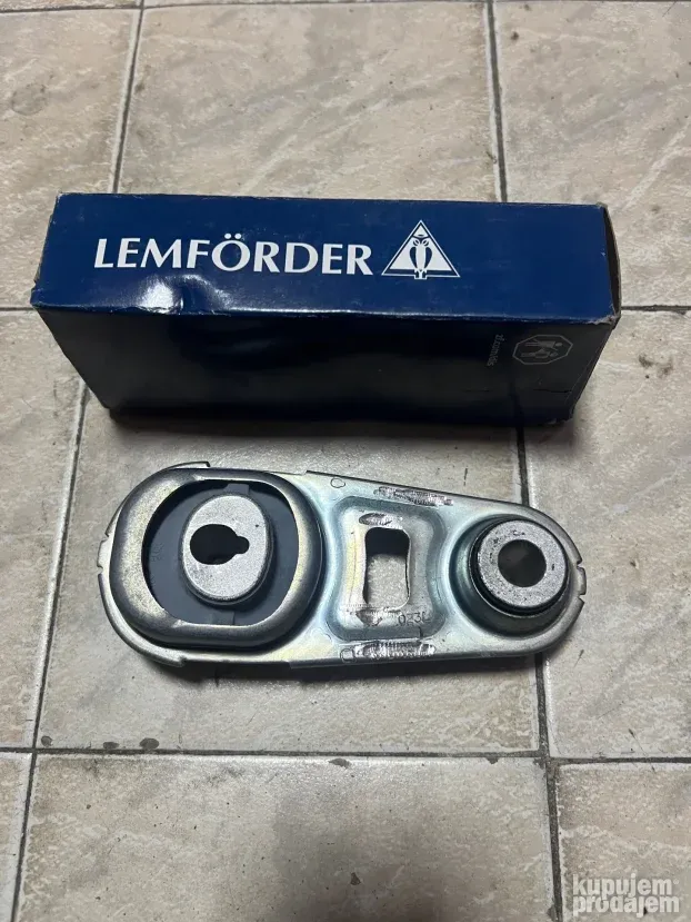 Nosac motora NISSAN Qashqai RENO Espace 5 Kadjar Megane 4 - KupujemProdajem