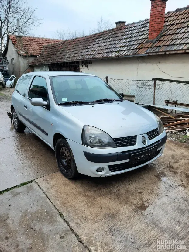 renault reno clio 2 pojas prednji sivi model sa 3 vrata - KupujemProdajem