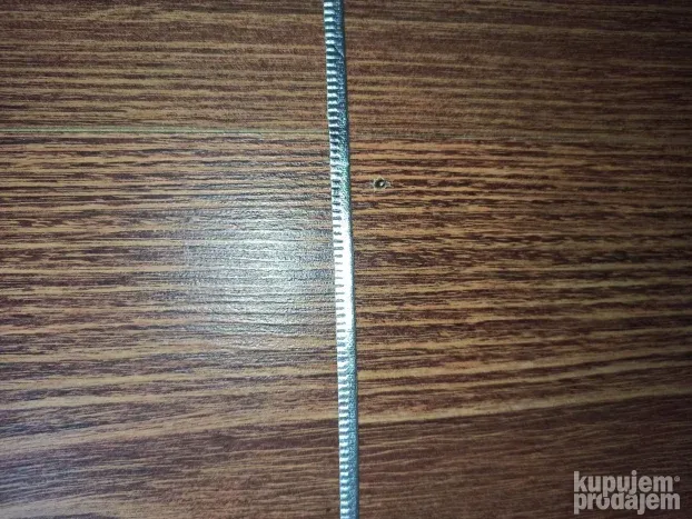 Samolepljiva traka od eko kože metalik srebrna - KupujemProdajem