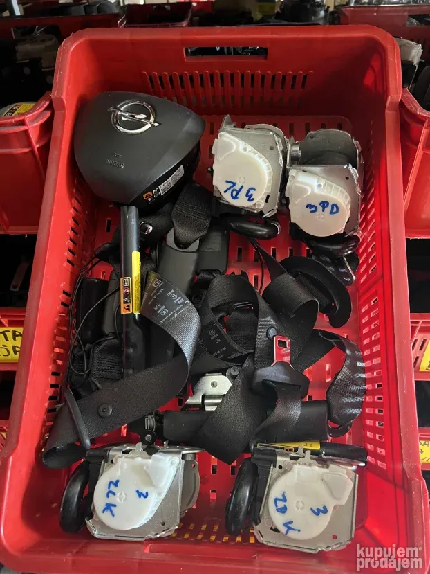 Opel Astra K Airbag Tabla Pistolj Pojas Jastuk Vazdusni - KupujemProdajem