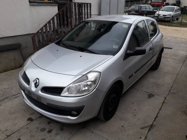 Renault clio 3 koruba/podkrilo - KupujemProdajem