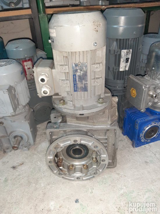 Reduktor 0,75 kw 10 o/min - KupujemProdajem