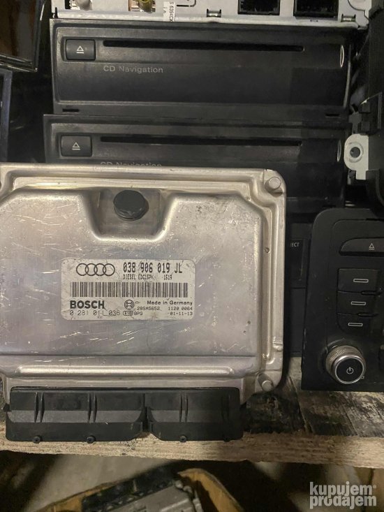 motorni racunar ECU kompjuter audi vw 038906019jl - KupujemProdajem