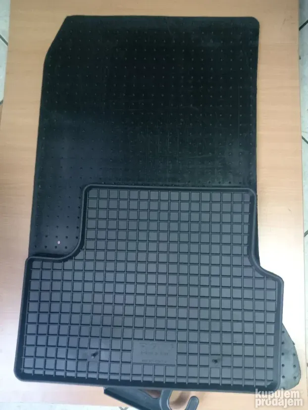 PAtosnice Mercedes W246 Rigum gumene patosnice B klasa W246 ...