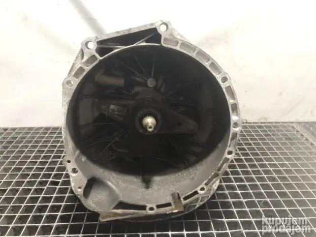 647556 Menjac Bmw Serija 3 E90 E91 > 08-11 1069301097B - KupujemProdajem