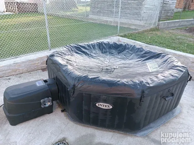 Intex Octagon Djakuzi bazen za 6 osoba - KupujemProdajem